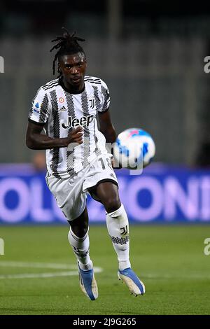 Moise Kean of ACF Fiorentina in action during the Serie A football ...