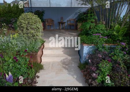 The SSAFA garden at the Chelsea Flower Show 2022 designed by Amanda ...
