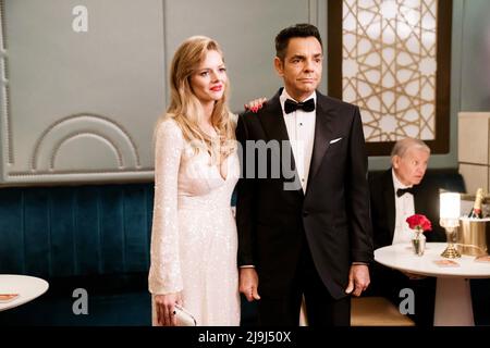 THE VALET, from left: Samara Weaving, Eugenio Derbez, 2022. © Hulu ...