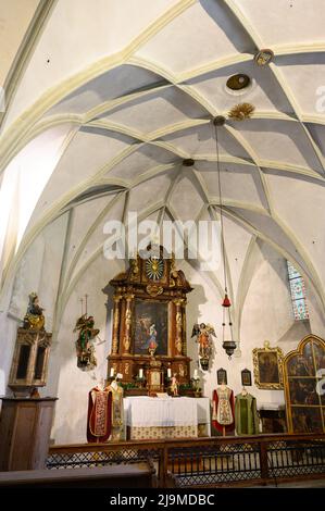 chapel in Tratzberg castle in Tyrol Stock Photo - Alamy