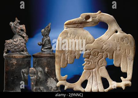 Some examples of objects of the colorful and superb craftsmanship of ...