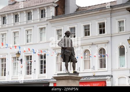 Clive of India statue in Shrrewsbury, Shropshire, UK Stock Photo - Alamy