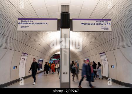 Launch Of Elizabeth Line In London Passengers travel along with the ...