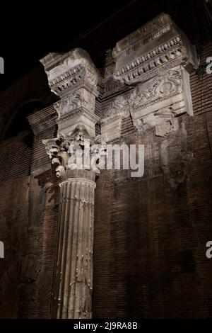 Architectural details of Pantheon in Rome Stock Photo - Alamy