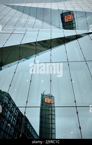 Cube Berlin and DB Logo, Washingtonplatz, Berlin, Germany, Europe Stock ...