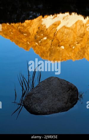 Alpine tarn, Tuolumne Meadows sunrise, Yosemite National Park ...