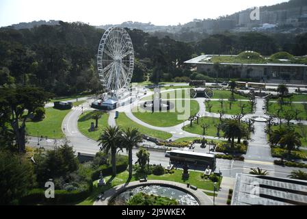 Hamon Observation Tower, De Young Museum, Golden Gate Park, San ...