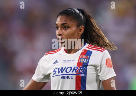 Catarina Macario (Olympique Lyonnais) looks on during the UEFA ...