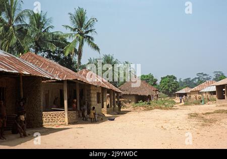 Village houses of Sierra Leone, Africa Stock Photo - Alamy