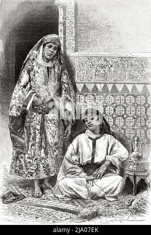 Woman in Morocco, historical engraving, 1880 Stock Photo - Alamy