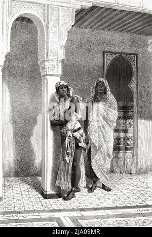 Woman in Morocco, historical engraving, 1880 Stock Photo - Alamy