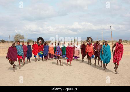 tanzanian people near arusha Stock Photo - Alamy