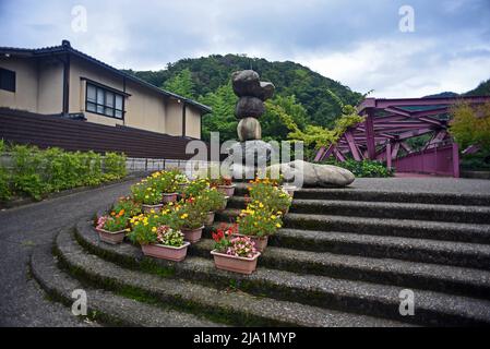 Ayatori Hasi Bridge (Cat¥s cradle), designed by Ikebana master Hiroshi ...