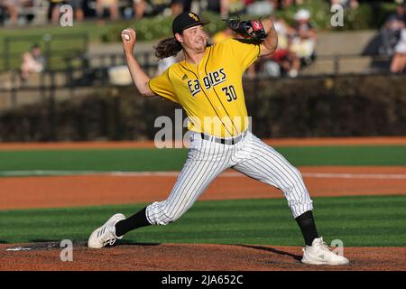 Southern Mississippi pitcher Hunter Riggins (30) throws during an NCAA ...