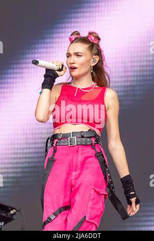 Mandy Lee of MisterWives during BottleRock Music Festival on May 27 ...