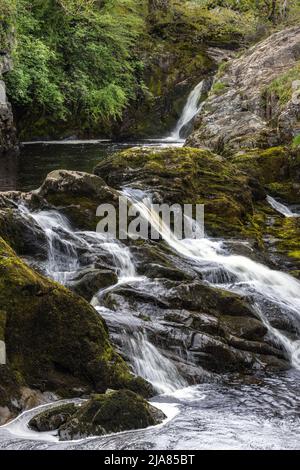 Beezley Falls Waterfall in the River Doe on the Ingleton Waterfalls ...
