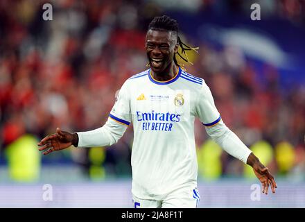 PARIS - Eduardo Camavinga of Real Madrid kisses the UEFA Champions ...