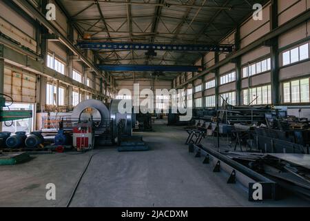 Metalworking factory production line. Manufactured metal parts Stock ...