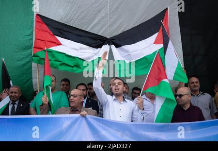 Gaza, Palestine. 29th May, 2022. Palestinians in the southern Gaza ...
