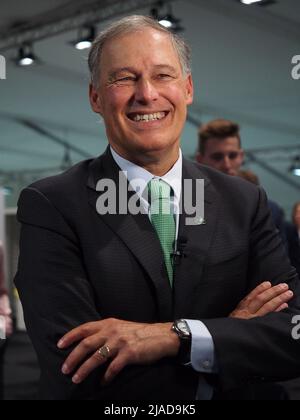 Jay Robert Inslee, governor of Washington, speaking at the United ...