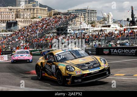 #16 Simone Iaquinta (I, Dinamic Motorsport SRL), Porsche Mobil 1 ...