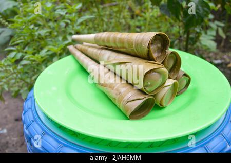 Jumbrek typical Indonesian Lamongan food Stock Photo - Alamy