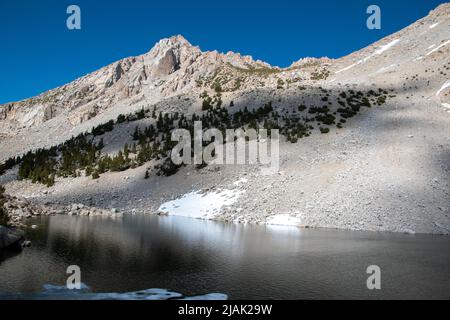 Donkey Lake is one of many alpine lakes in the Eastern Sierra of Inyo ...
