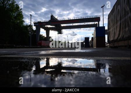 Hamburg, Germany. 30th May, 2022. Numerous round containers with liquid ...
