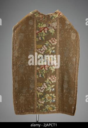 Chasuble made of silk fabrics unknown Stock Photo - Alamy