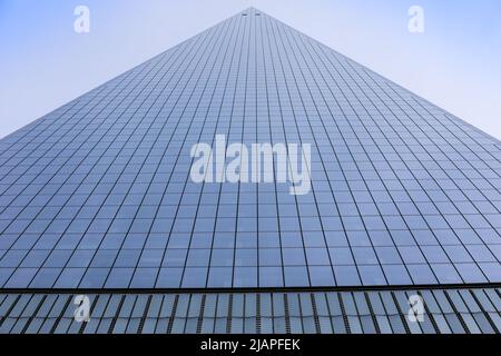 A view of the new WTC complex in downtown Manhattan Stock Photo - Alamy