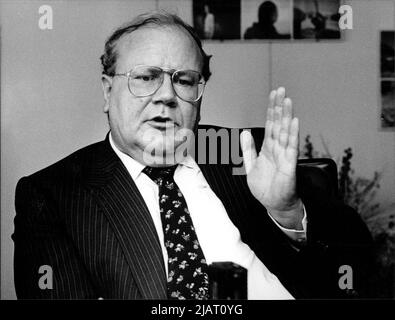 Martin Bangemann, deutscher Politiker, Wirtschaftsminister und ...