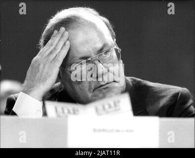 Martin Bangemann, deutscher Politiker, Wirtschaftsminister und ...