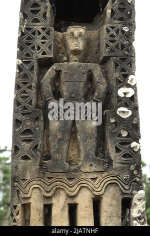 Traditional village of Pasunga in Anakalang, Katikutana, Central Sumba ...