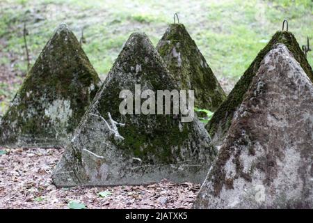 Reinforced concrete anti-tank barrier Stock Photo - Alamy