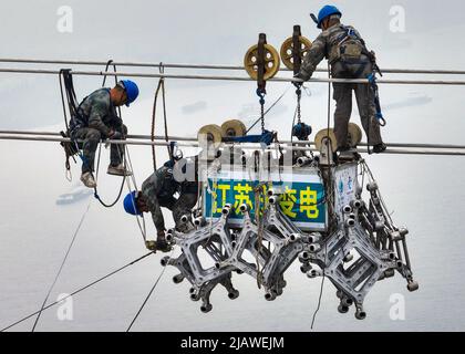 The world's tallest transmission tower Stock Photo - Alamy