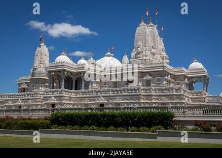 BAPS Shri Swaminarayan Mandir, Atlanta, Georgia, USA Stock Photo - Alamy
