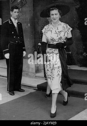 Rose Day Tour -- Princess Alexandra seen with her mother the Duchess of ...