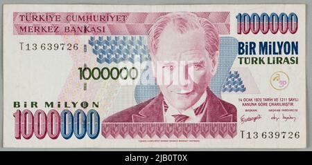 Banknote for 1,000,000 lira; Turkey 1970 (1995 Stock Photo - Alamy