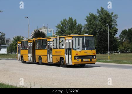 Ikarus 260 280 417 Győr Stock Photo - Alamy