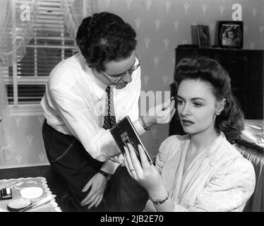 Donna Reed with husband William Tuttle after their wedding in Hollywood ...
