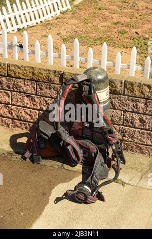 Self Contained Breathing Apparatus SCBA Scott Airpack lightweight ...