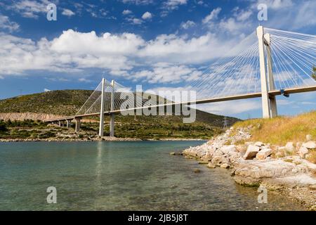The new cable bridge of Chalkida, Greece that connects the island of ...
