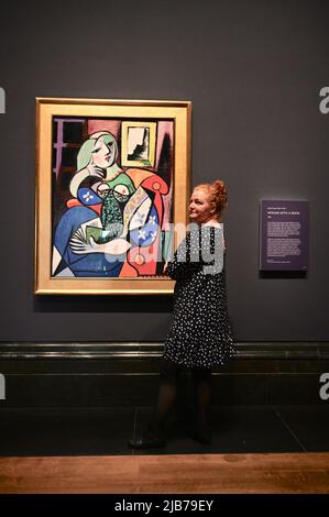 Picasso Ingres: Face to Face -Press View, For the first time ever, a ...