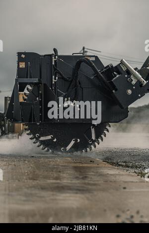 Members of the Naval Mobile Construction Battalion-10 (Seabees) and ...