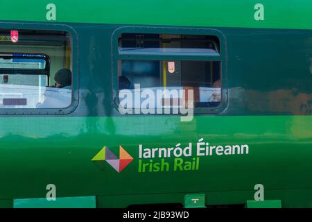 Irish rail Iarnrod Eireann commuter train to Drogheda at platform at ...