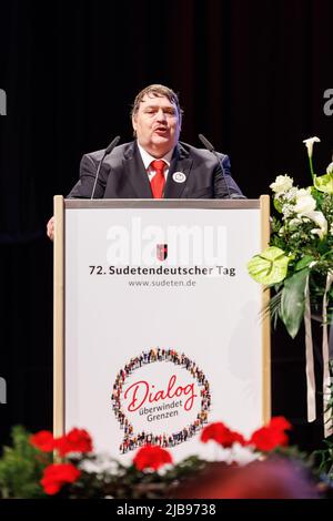 Hof, Germany. 04th June, 2022. Peasant ribbons for traditional costumes ...