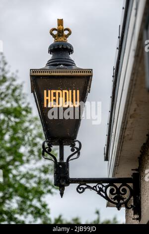 Brecon, May 15th 2022: The Police (Heddlu) Station in the centre of ...