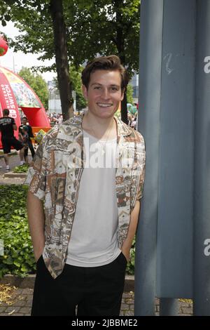 Moritz Bäckerling bei der SUPER RTL TOGGO Tour beim Leipziger Stadtfest ...