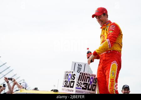 Madison, IL, USA. 5th June, 2022. The NASCAR Cup Series takes to the ...