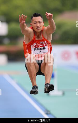 Akita Athletics Stadium, Akita, Japan. 4th June, 2022. Meg Hemphill ...
